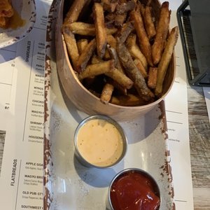 PARLAY SPORTING CLUB + KITCHEN - 58 Photos & 33 Reviews - Sports Bars ...