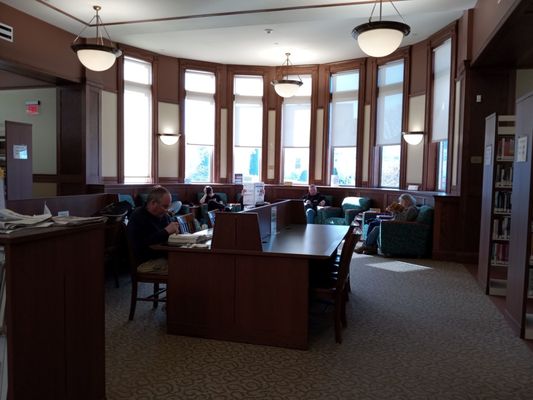 CHICOPEE PUBLIC LIBRARY - Updated December 2025 - 69 Photos - 449 Front ...