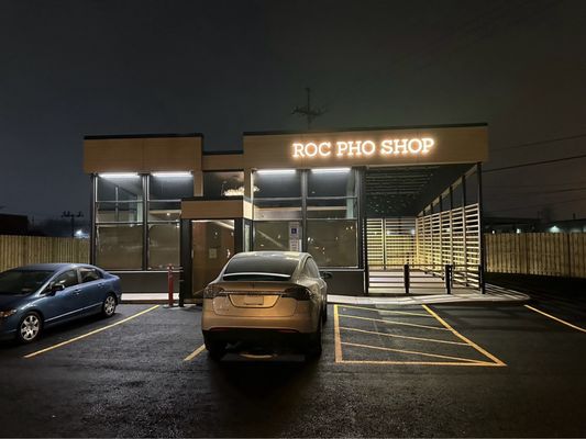 ROC PHO SHOP - Updated October 2024 - 75 Photos & 18 Reviews - 339 ...