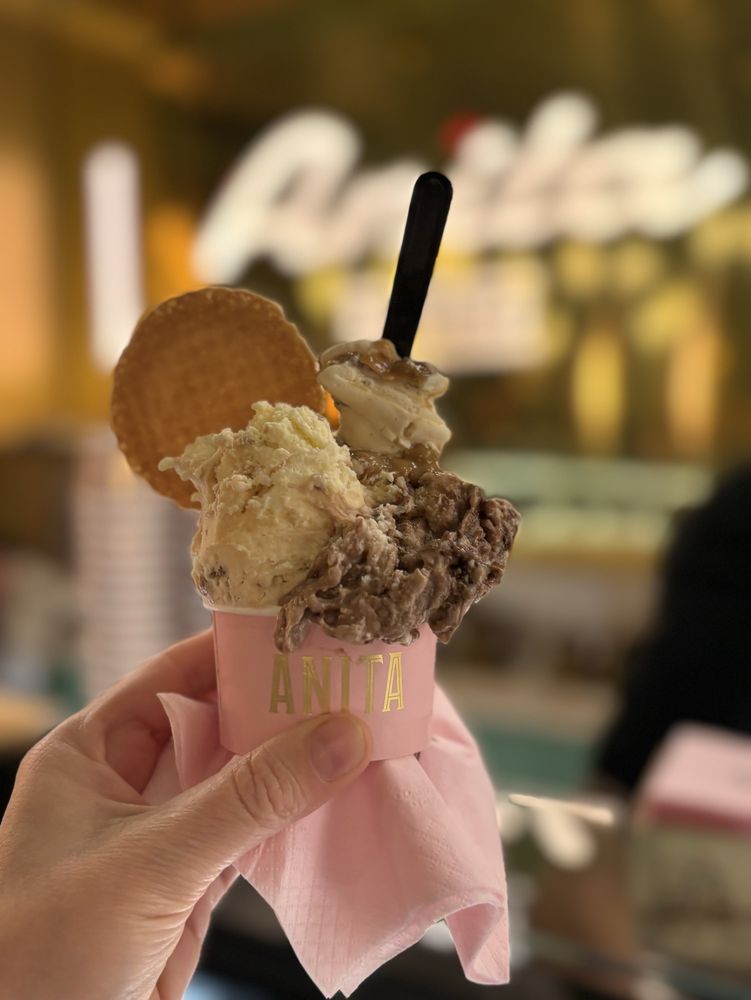 ANITA LA MAMMA DEL GELATO - Updated December 2024 - 597 Photos & 257 ...