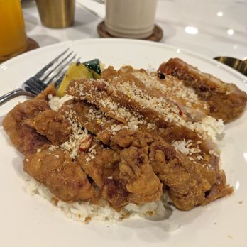 LC CAFE - Updated July 2024 - 170 Photos & 31 Reviews - 3290 Midland ...