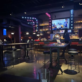 PUTTSHACK - PHILADELPHIA - Updated July 2024 - 69 Photos & 47 Reviews ...