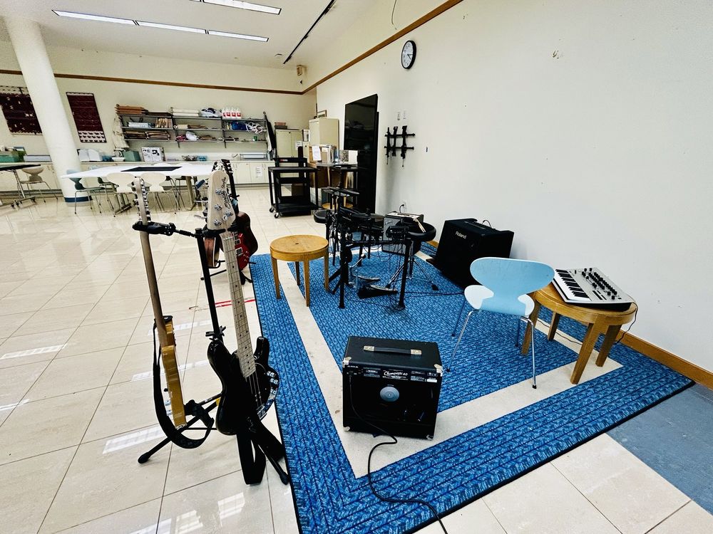 MIAMI BEACH REGIONAL LIBRARY - Updated October 2025 - 39 Photos & 25 ...