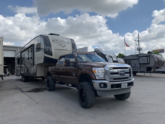 DEMONTROND RV HOUSTON - Updated December 2025 - 26 Photos & 60 Reviews ...