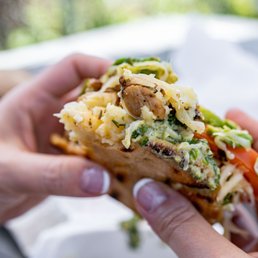 CHELLAS AREPA KITCHEN - HEMPSTEAD - Updated February 2025 - 376 Photos ...