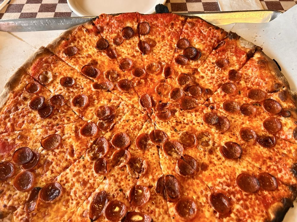 TOMATOES APIZZA - Updated December 2025 - 154 Photos & 278 Reviews ...