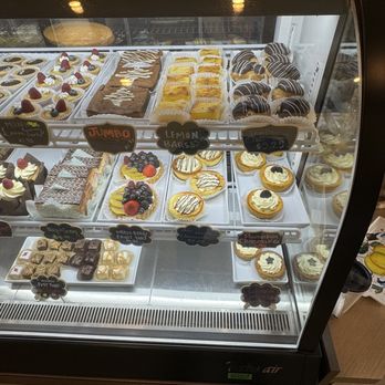 SLO DELICIOUS BAKE SHOP - Updated July 2025 - 117 Photos & 123 Reviews ...
