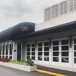 PRICCI - Updated January 2025 - 630 Photos & 490 Reviews - 500 Pharr Rd ...