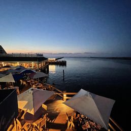 INLET SEAFOOD RESTAURANT - Updated October 2025 - 658 Photos & 528 ...