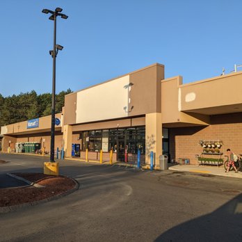 WALMART - Updated December 2025 - 16 Photos & 63 Reviews - 450 Highland ...