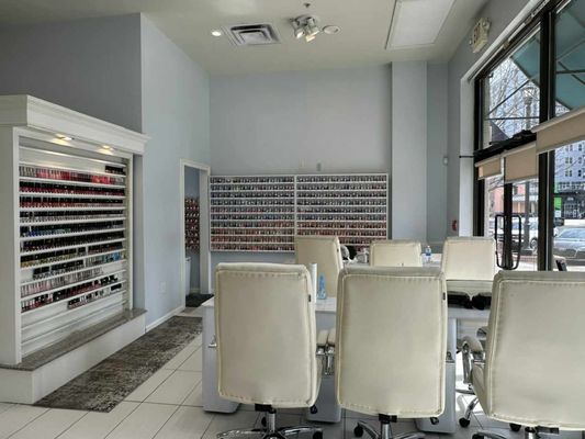 MIDTOWN NAIL SPA - Updated June 2024 - 175 Photos & 139 Reviews - 141 N ...