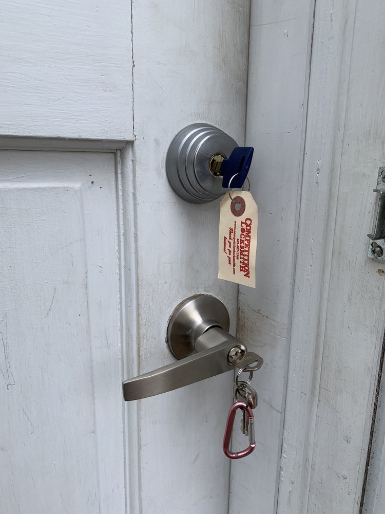 COMPETITION LOCKSMITH - 74 Photos & 26 Reviews - 5 Lincoln St, Port Jefferson Station, New York ...