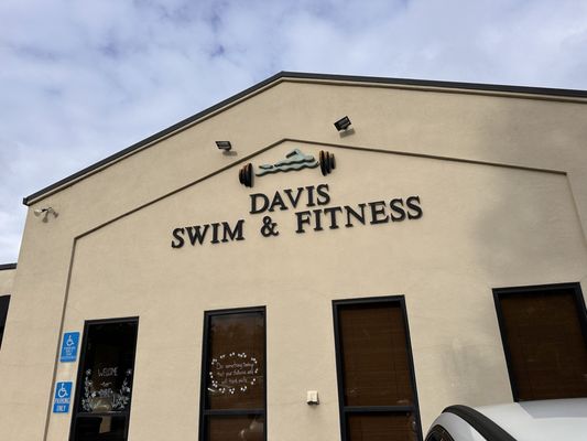 DAVIS SWIM AND FITNESS - Updated July 2024 - 838 Photos & 82 Reviews ...