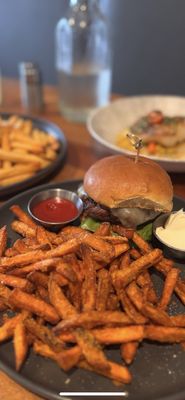 COOK - Updated December 2025 - 108 Photos & 104 Reviews - 109 Chapel St ...