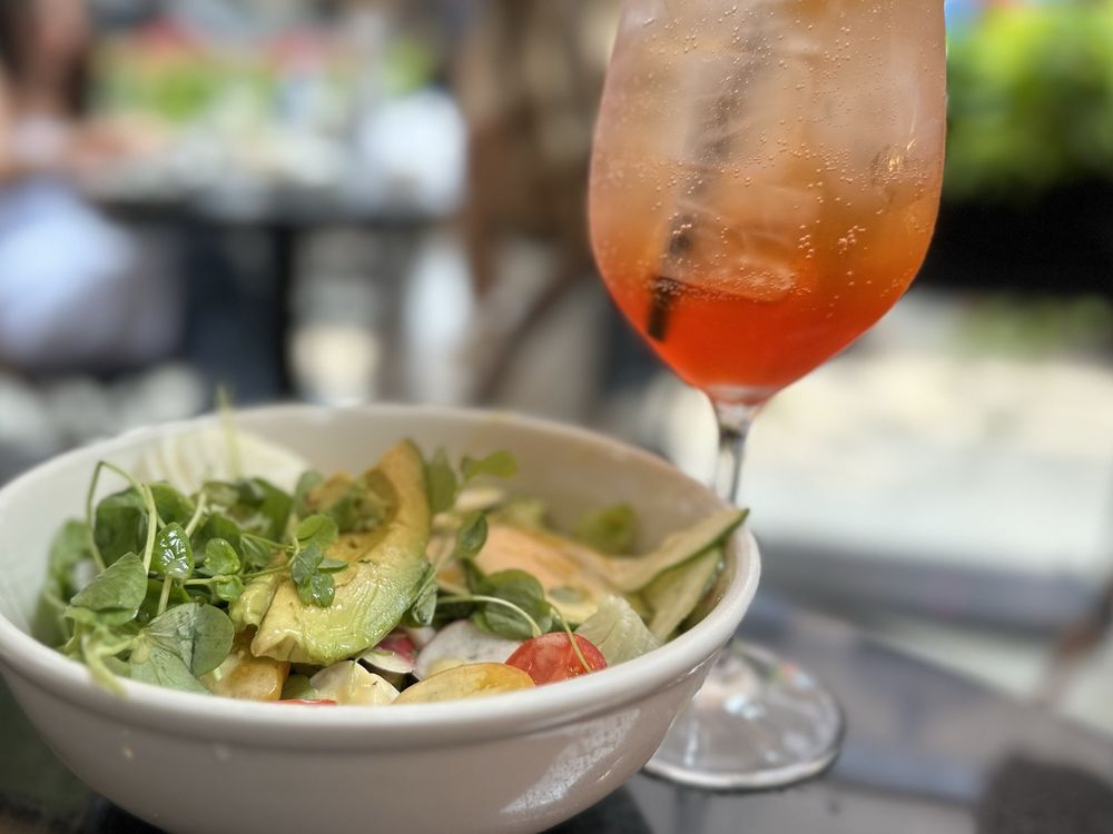 LUXBAR - Updated January 2026 - 1055 Photos & 1278 Reviews - 18 East ...