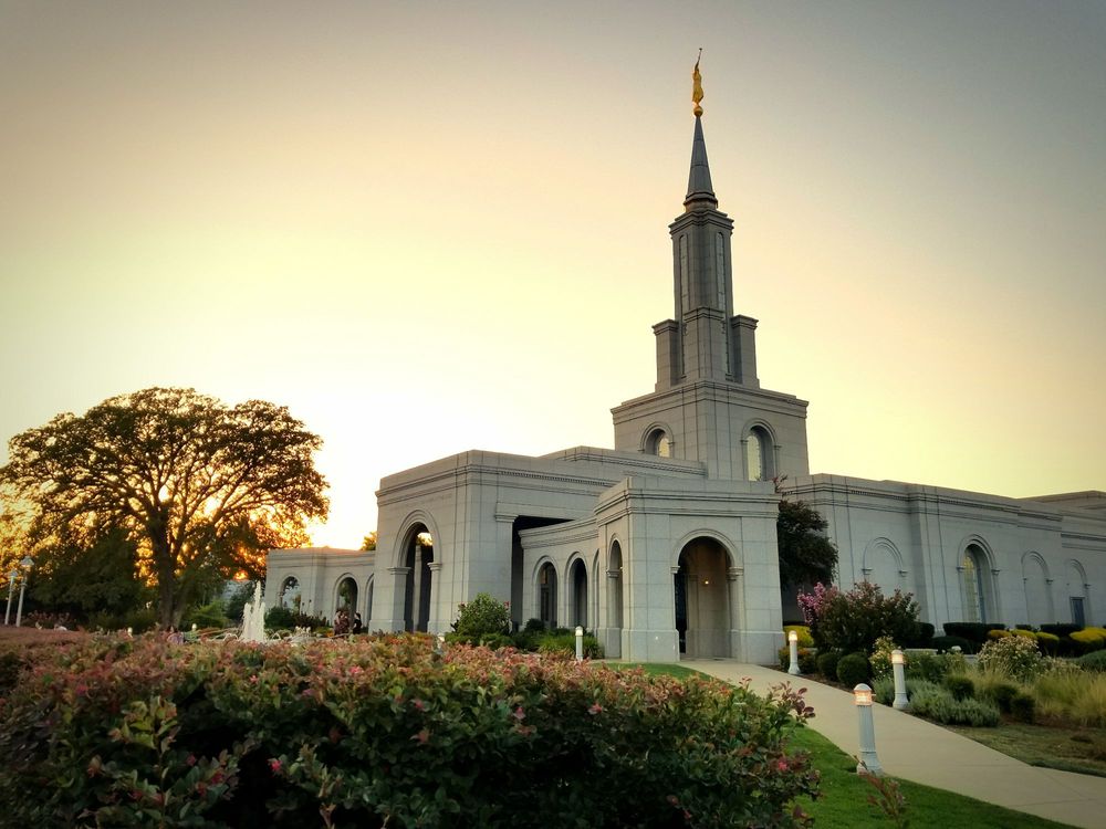 SACRAMENTO CALIFORNIA LDS TEMPLE - Updated August 2025 - 19 Photos & 13 ...