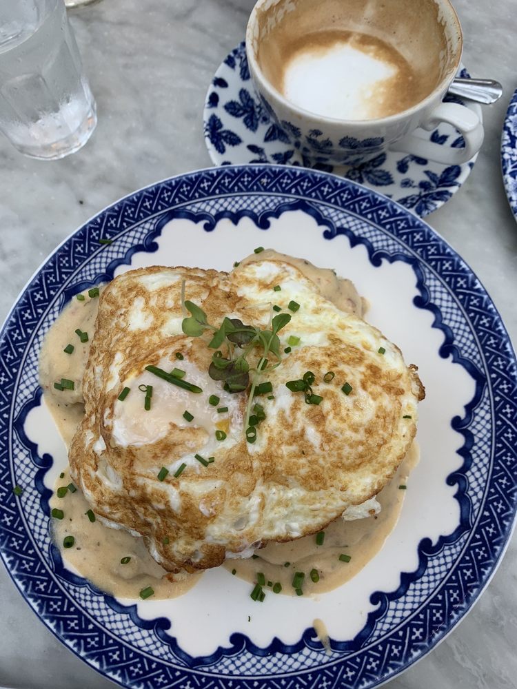 BLUE DOOR KITCHEN & GARDEN - 784 Photos & 571 Reviews - 52 W Elm St ...