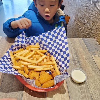 GYROMANIA - Updated October 2024 - 26 Photos & 51 Reviews - 909 Seiver ...