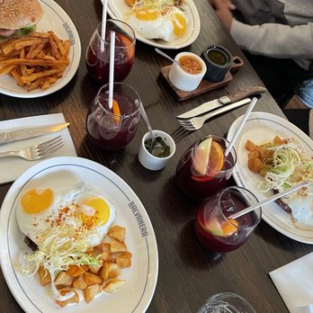 BALVANERA - Updated July 2024 - 550 Photos & 335 Reviews - 152 Stanton ...