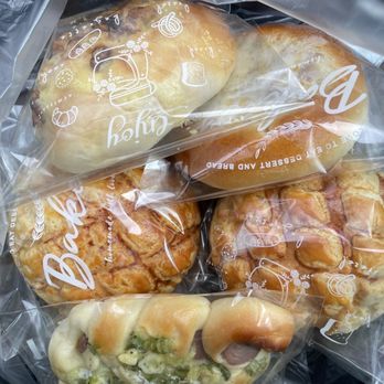 MISS AM BAKERY - Updated December 2025 - 32 Photos & 18 Reviews - 2222 ...