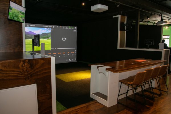 THE GOLF DEN - Updated October 2025 - 10 Photos - 8 E Front St, Red ...