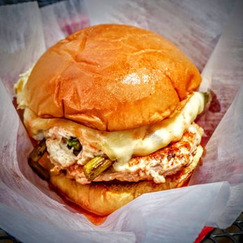 GOLDBURGERS - Updated July 2025 - 651 Photos & 636 Reviews - 1096 Main ...