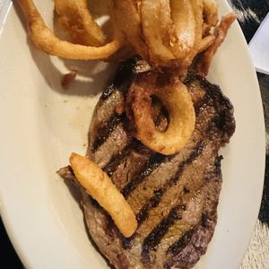 THE CRUSTY PIG - Updated March 2025 - 22 Photos - 202 E 7th St ...