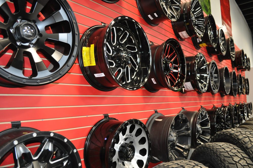 PERFORMANCE SALES & ACCESSORIES - Updated October 2025 - 12 Photos - 28 ...