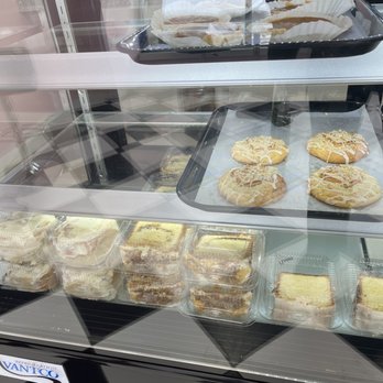 SWEET TREATS CAKES & PASTRIES - Updated December 2025 - 33 Photos ...