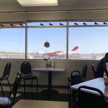 GRIDER FIELD RESTAURANT - Updated December 2025 - 15 Photos & 34 ...