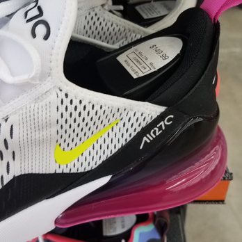 WSS - Updated October 2025 - 11 Photos - 8236 South Gessner Rd, Houston ...