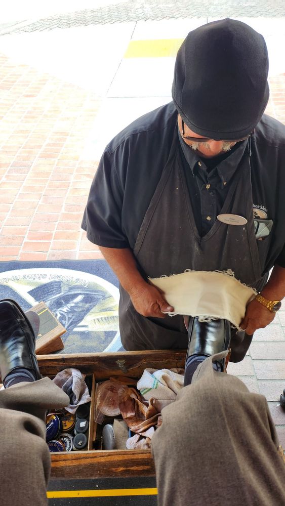 JOEY’S SHOE SHINE - Updated July 2025 - 79 Photos & 42 Reviews - 910 ...