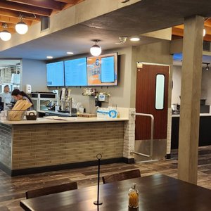 ELI’S BRICK OVEN PIZZA MARKET - 69 Photos & 140 Reviews - 2402 Whitney ...