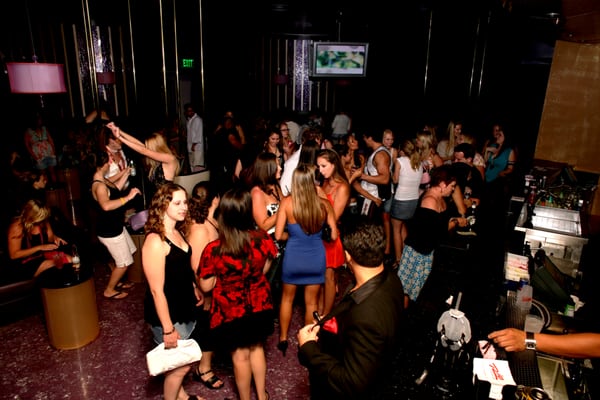 FLIRT LOUNGE - Updated September 2025 - 3700 W Flamingo Rd, Las Vegas ...