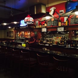 SQUAN TAVERN - Updated July 2025 - 92 Photos & 192 Reviews - 15 Broad ...