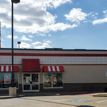 KFC - Updated December 2025 - 31 Reviews - 11333 Garland Rd, Dallas ...