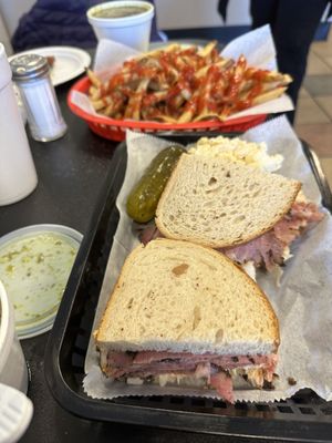 KATZ DELI - Updated July 2024 - 139 Photos & 178 Reviews - 8624 A ...