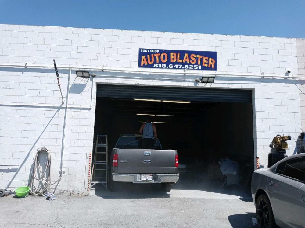 AUTO BLASTER - Updated July 2025 - 15 Photos - 19011 Parthenia St ...