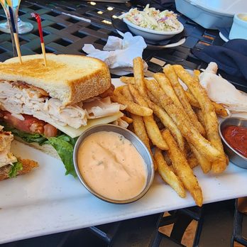 THE TALKING PINT - Updated October 2025 - 143 Photos - 112 Reviews ...