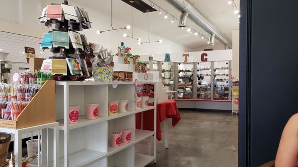 APPLE TREE CHOCOLATE - Updated August 2025 - 84 Photos & 71 Reviews ...