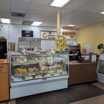 DETROIT BAGEL FACTORY - Updated December 2025 - 48 Photos & 97 Reviews ...