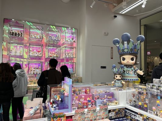 POP MART - 51 Photos - 2855 Stevens Creek Blvd, Santa Clara, California ...