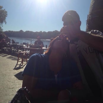 EVANDYS BOATEL - Updated December 2025 - 29 Photos & 43 Reviews - 100 ...