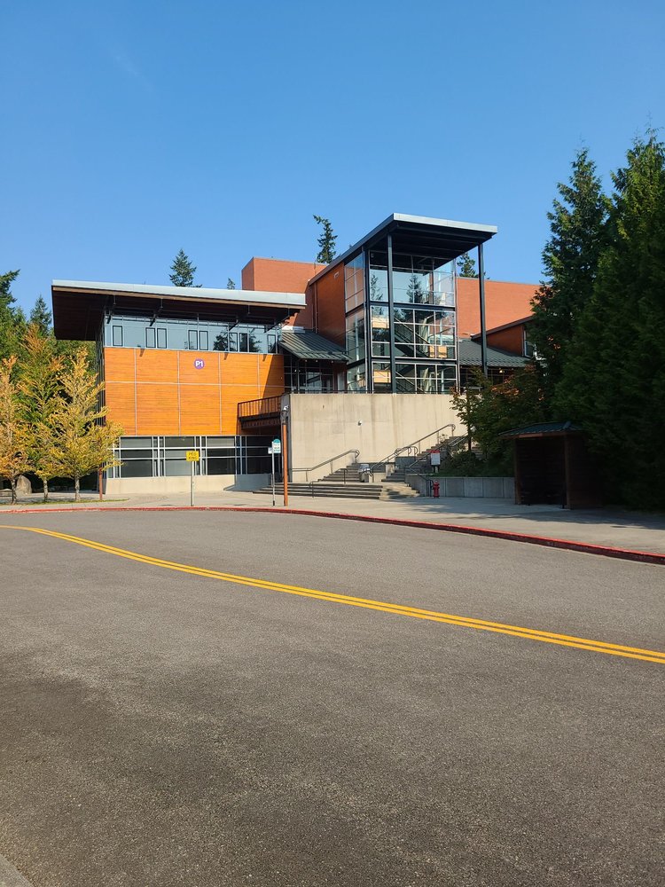 OLYMPIC COLLEGE - Updated November 2024 - 22 Photos - 1000 Olympic ...