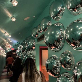 PUTTERY - Updated November 2024 - 530 Photos & 330 Reviews - 1818 ...