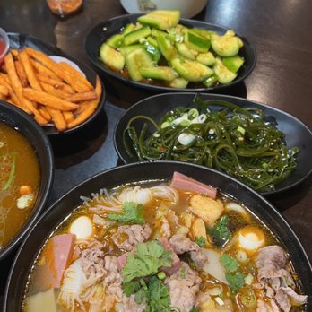 MALA TOWN - Updated June 2025 - 44 Photos & 18 Reviews - 818 60th St ...