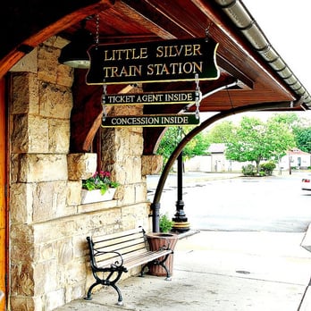 NEW JERSEY TRANSIT LITTLE SILVER TRAIN STATION - Updated August 2025 ...