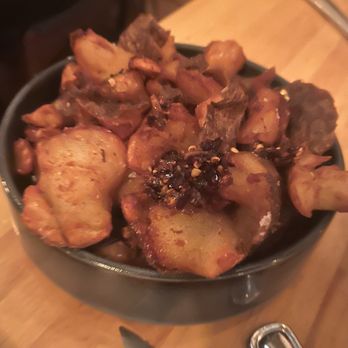 THE WHITE BULL - Updated August 2025 - 1023 Photos & 477 Reviews - 123 ...