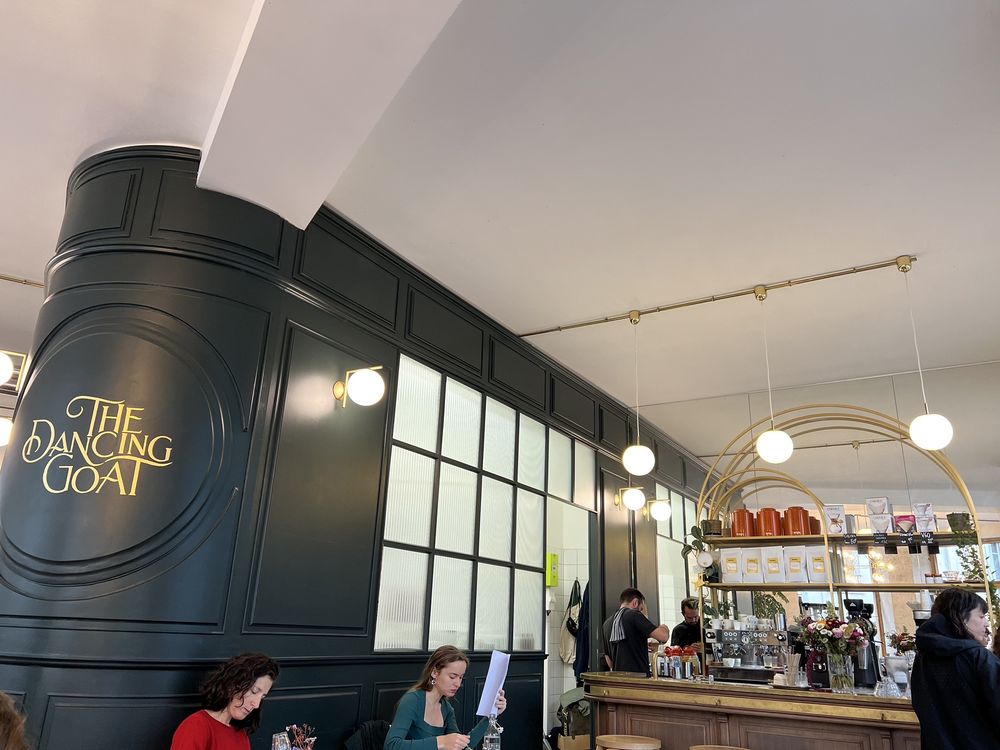 THE DANCING GOAT - Updated August 2024 - 117 Av Gambetta, Paris, France ...
