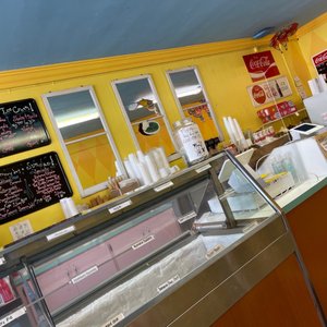 THE CUSTARD HUT - Updated October 2024 - 11 Reviews - 3764 Monroe St ...
